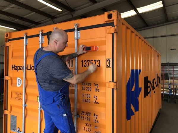 Hapag-Lloyd inicia la instalación de dispositivos de seguimiento en su flota de contenedores ...