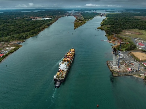 Autoridad Del Canal De Panamá Adquiere Extensión De Tierra En La Ribera