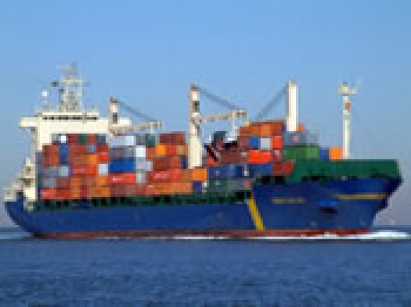 CSAV charters more boxships as supply dwindles - MundoMaritimo