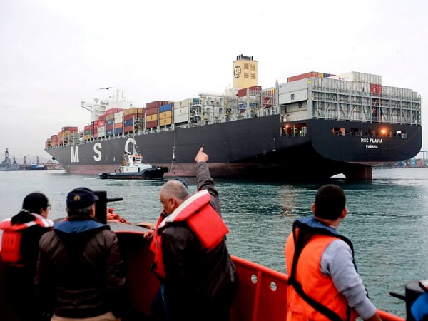 Puerto del Callao recibió al MSC Flavia, el mayor portacontenedores que ...