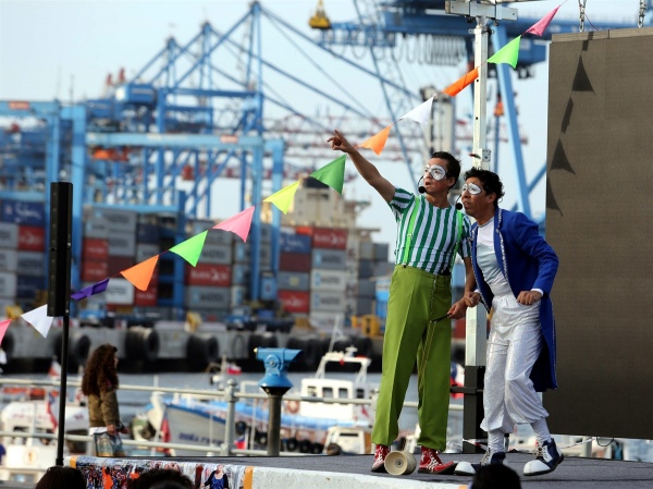 Puerto Valparaíso convocó a más de 2 mil personas en su cuarta versión ...