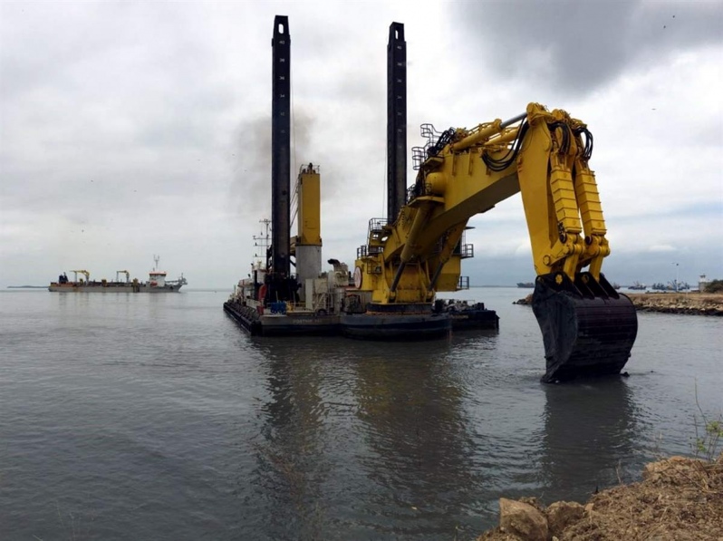 Puerto De Guayaquil Oferentes Que Compiten Por Su Dragado Muestran Sus