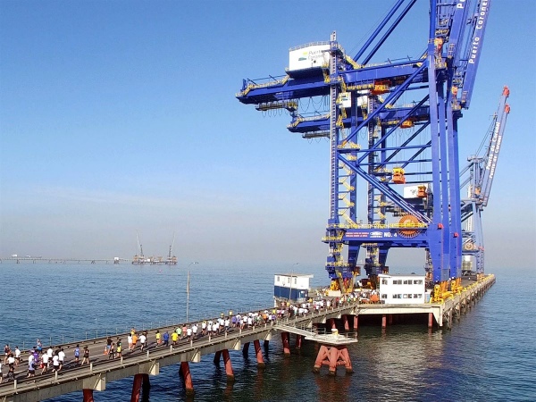 Puerto Coronel consolida circuito runner con exitosa Media Maratón ...