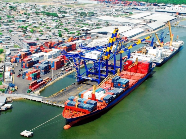 Gobierno de Ecuador impulsa inversiones en infraestructura y equipos en ...