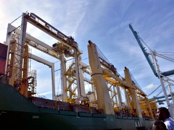 South Florida Container Terminal de Miami recibe dos grúas RTGs ...