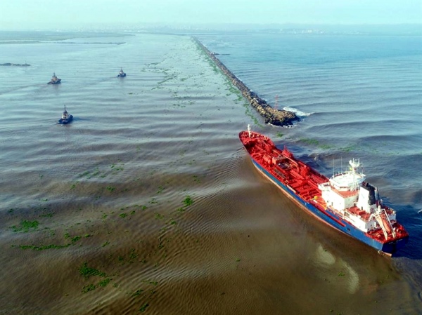 Dimar de Colombia permite reanudación de las operaciones en el puerto ...