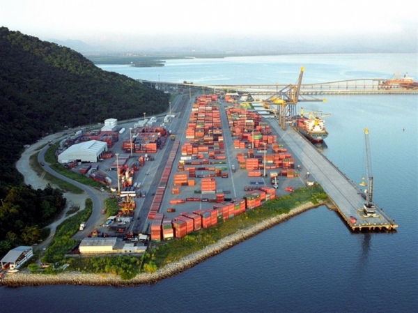 Puertos de Brasil: Toneladas movilizadas crece un 9,7% en el primer ...
