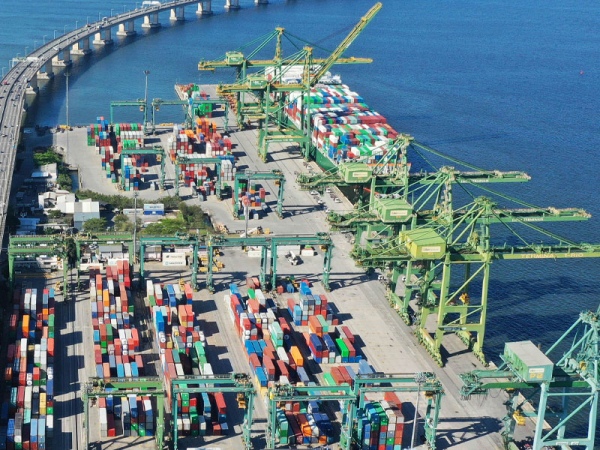 ICTSI Rio Brasil y Tora Group lanzan servicio multimodal para cargas de ...
