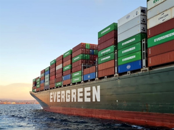 Evergreen Line amplía capacidad en la ruta Asia-Callao, con buques de ...