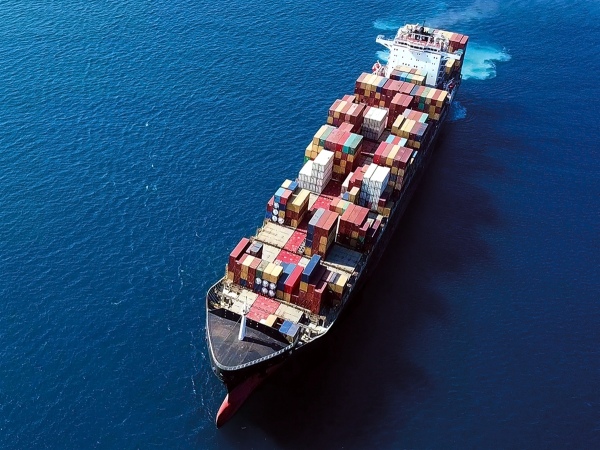 Líneas navieras hacen sentir su reinado en la ruta Transpacífico y se ...