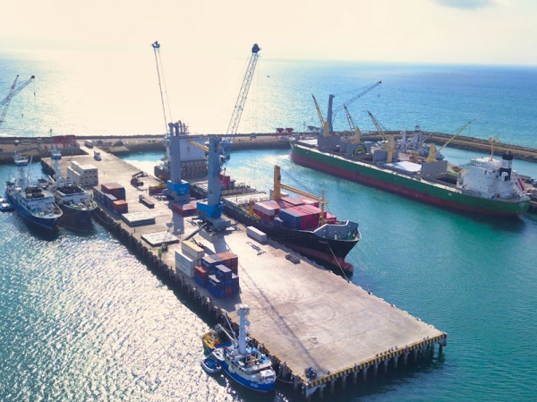 Puertos de Ecuador movilizaron 2,3 millones de TEUs en 2021 anotando un ...