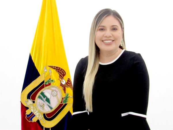 Victoria Zamora es la nueva gerente de Autoridad Portuaria de Manta ...