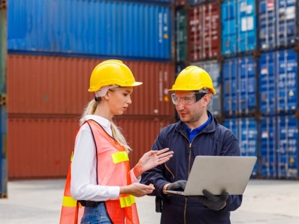Inclusión de las mujeres en logística y transporte: los beneficios ...