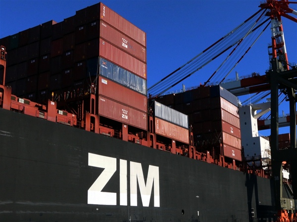 ZIM regresa al Transpacífico para emplear buques y huir de la caída de ...