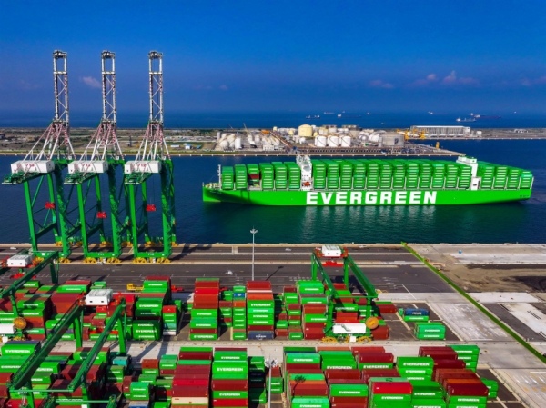 Evergreen implementa protocolo para el sello de contenedores ...