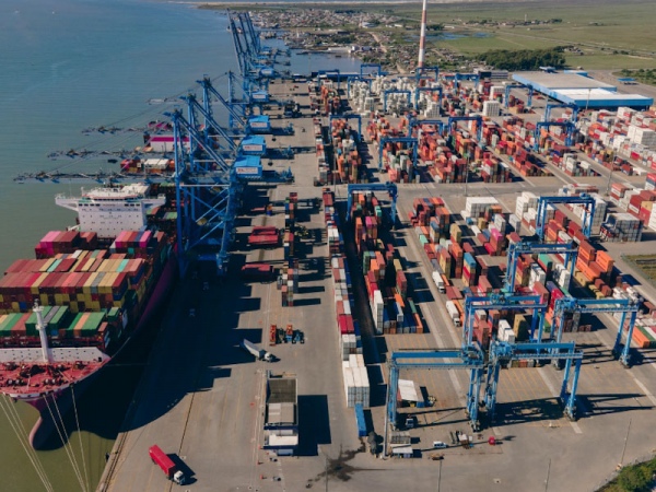 Ocean Wilsons vende su participación en el operador portuario y ...