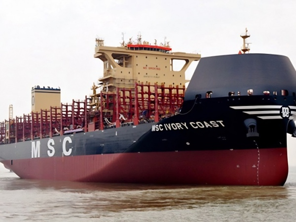 MSC recibe nuevo portacontenedores de combustible dual GNL que operará ...