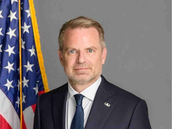 Trump designa a especialista en contrainteligencia como presidente de ...